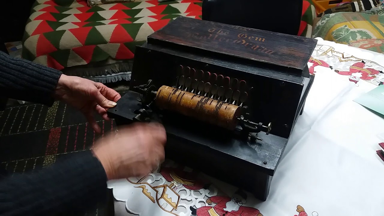 GEM Roller Organ - YouTube