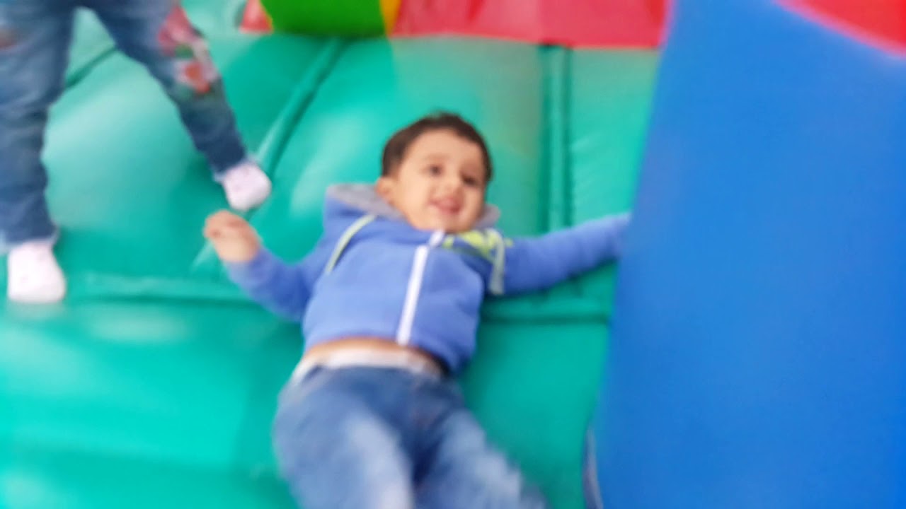 Dua Asif Bhatti . Azaan Asif Bhatti(3) - YouTube
