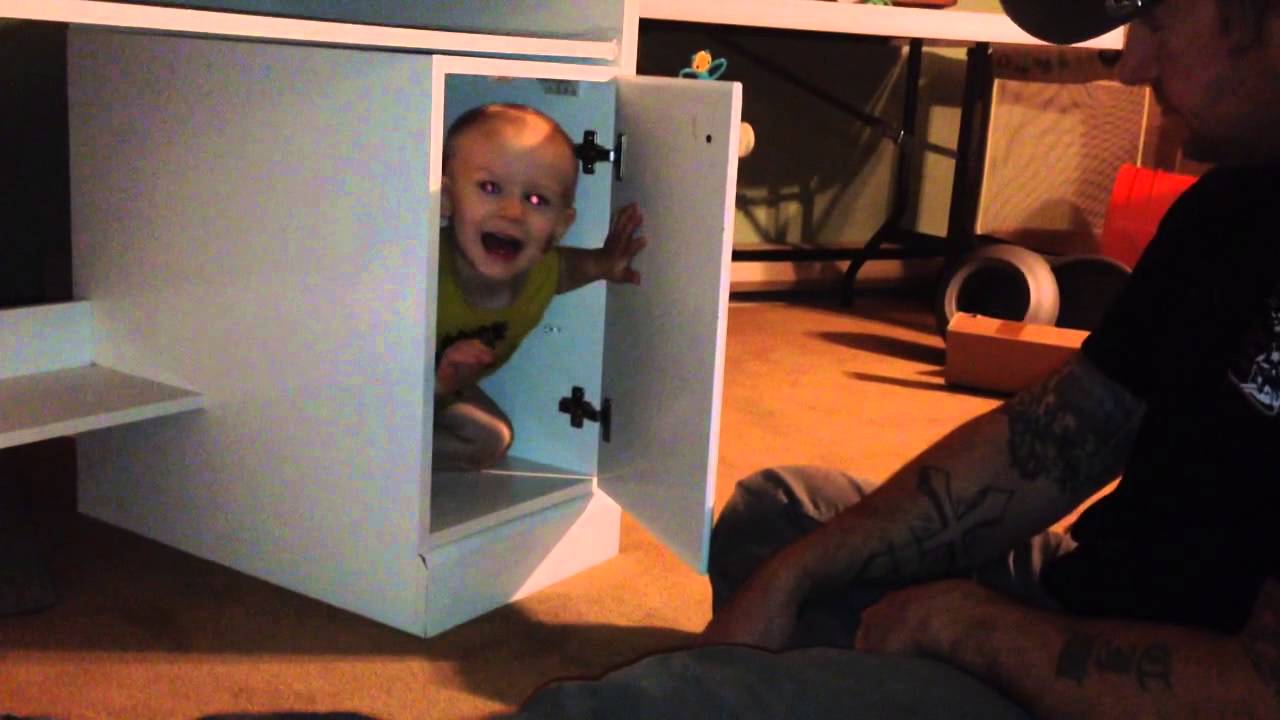 Cabinet monster - YouTube