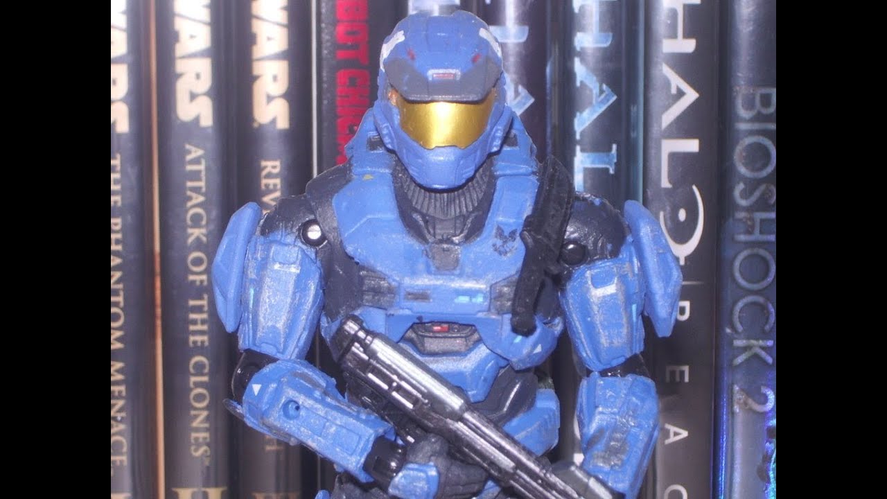 Halo Reach Series 4 Blue Spartan Mark V Review - YouTube