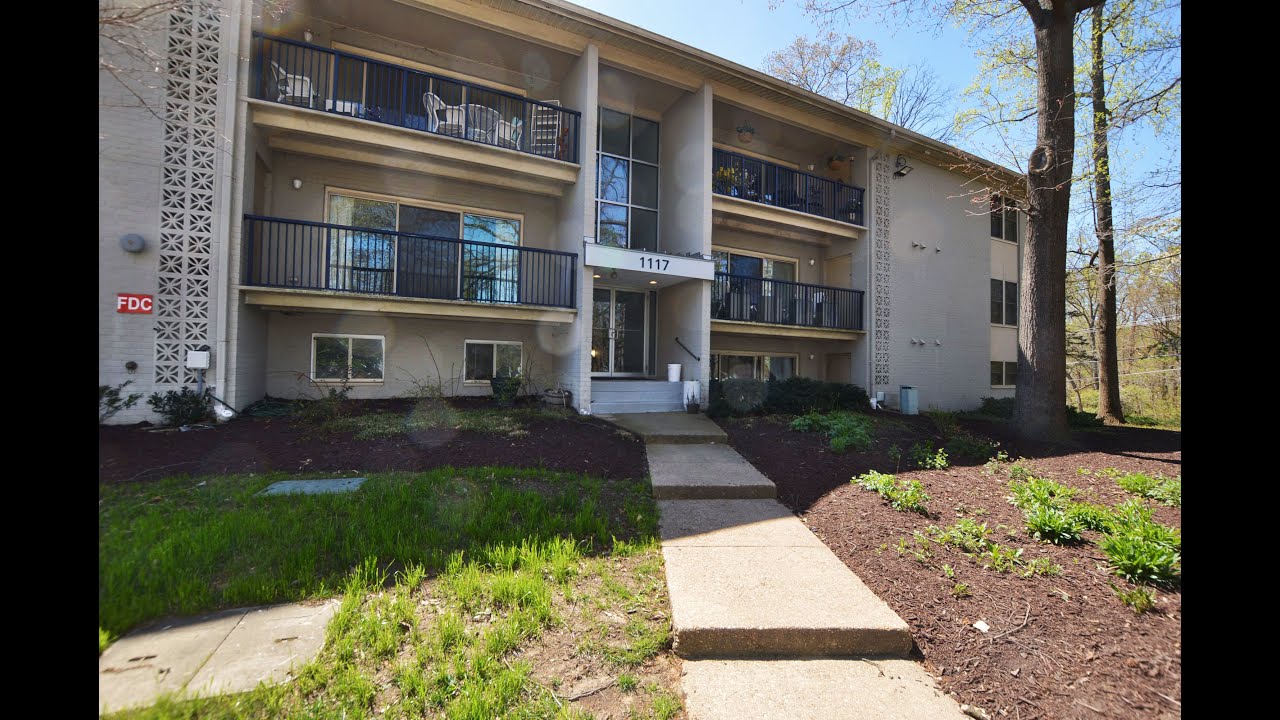 1117 Primrose Court Walkthrough Tour - YouTube