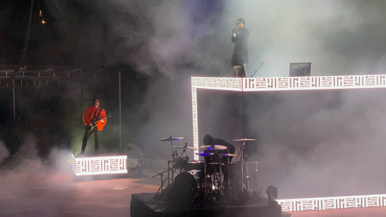 Distant Lights & In the Morning - Zhu: Live at Red Rocks (DREAMROCKS ...