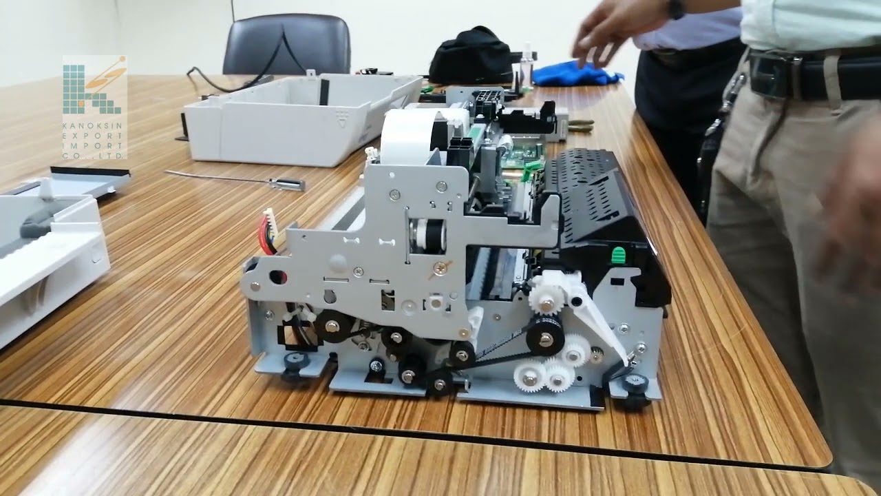 Tally Genicom 5040 - YouTube