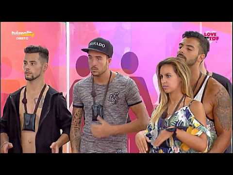 Tema de Jay C em estreia no Love on Top