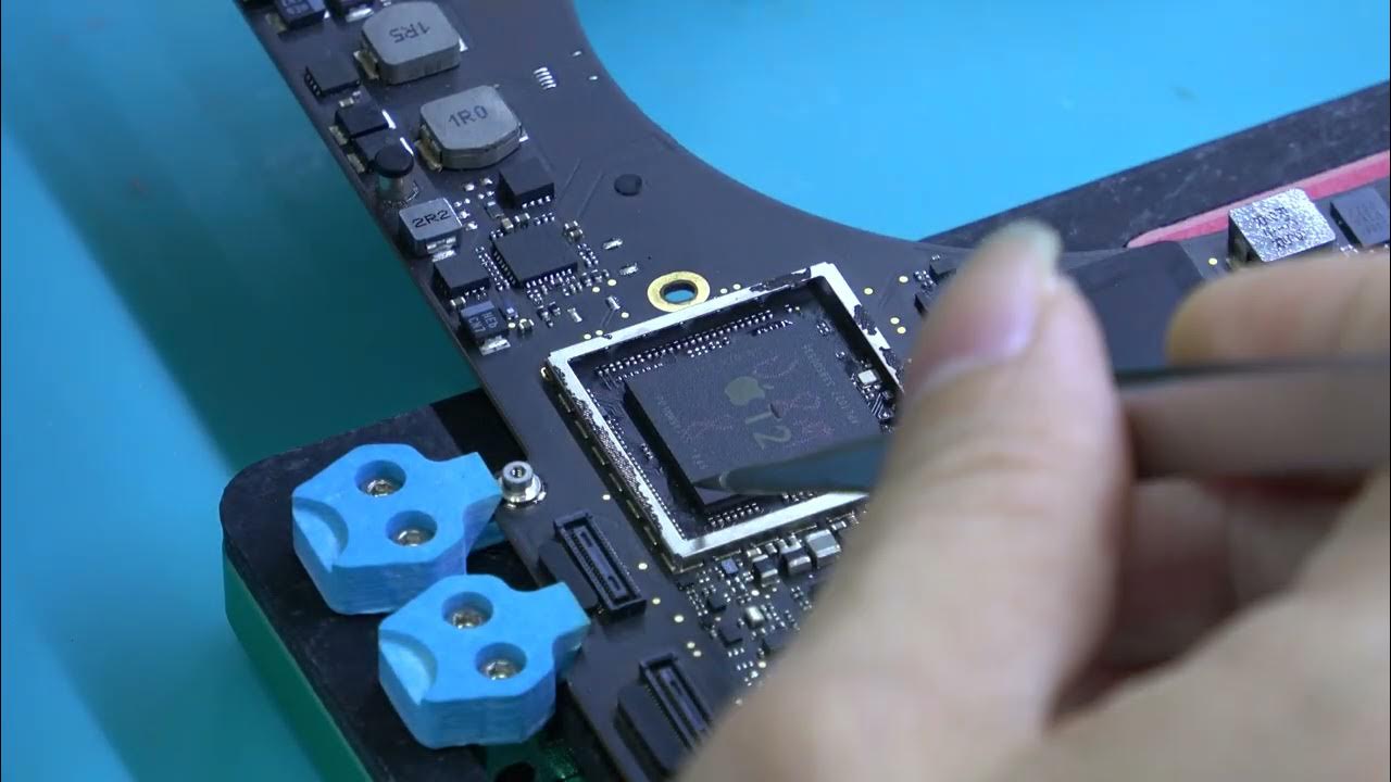 Replace T2 chip to remove iCloud ID lock (Face-To-Face Training) - YouTube