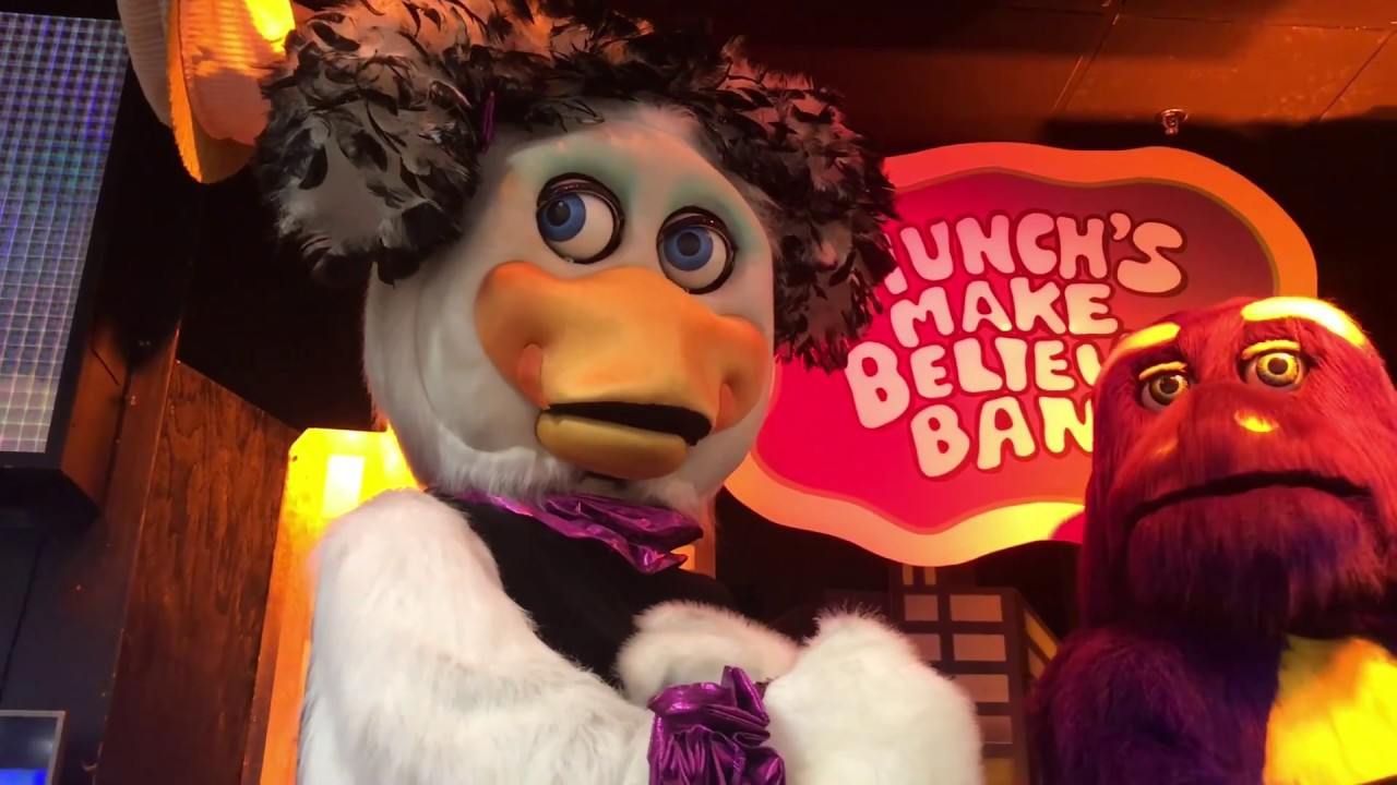 Five Nights at Chuck E Cheese’s - YouTube
