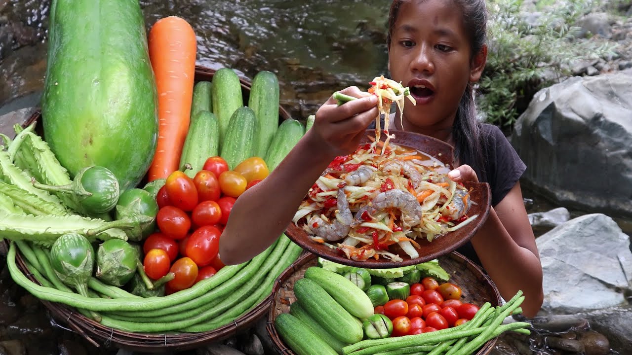 Wow! Mouth watering food: Yummy shrimp hot spicy chili Tasty delicious ...