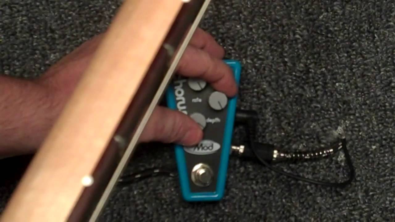 Modtone Mini-Mod Chorus (MT-CH) Effects Pedal Demo - YouTube