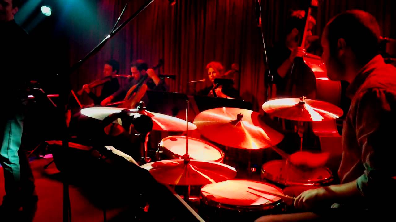 Papers and Crayons-Dimitris Samolis (stauros tou notou) - YouTube