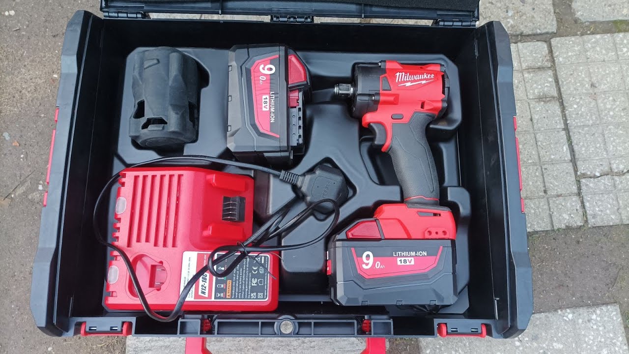 Milwaukee M18 FID2- 226Nm Vs Fake Milwaukee 210Nm... - YouTube