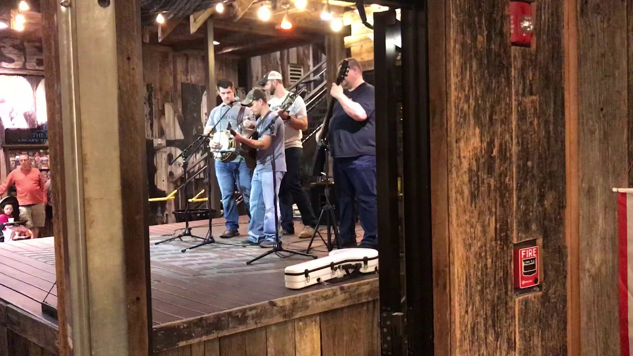 Noah dancing - YouTube