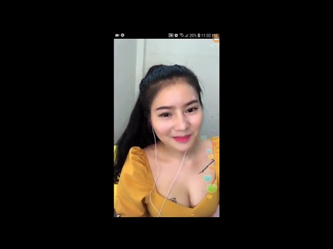 Bigo belahan tante muda