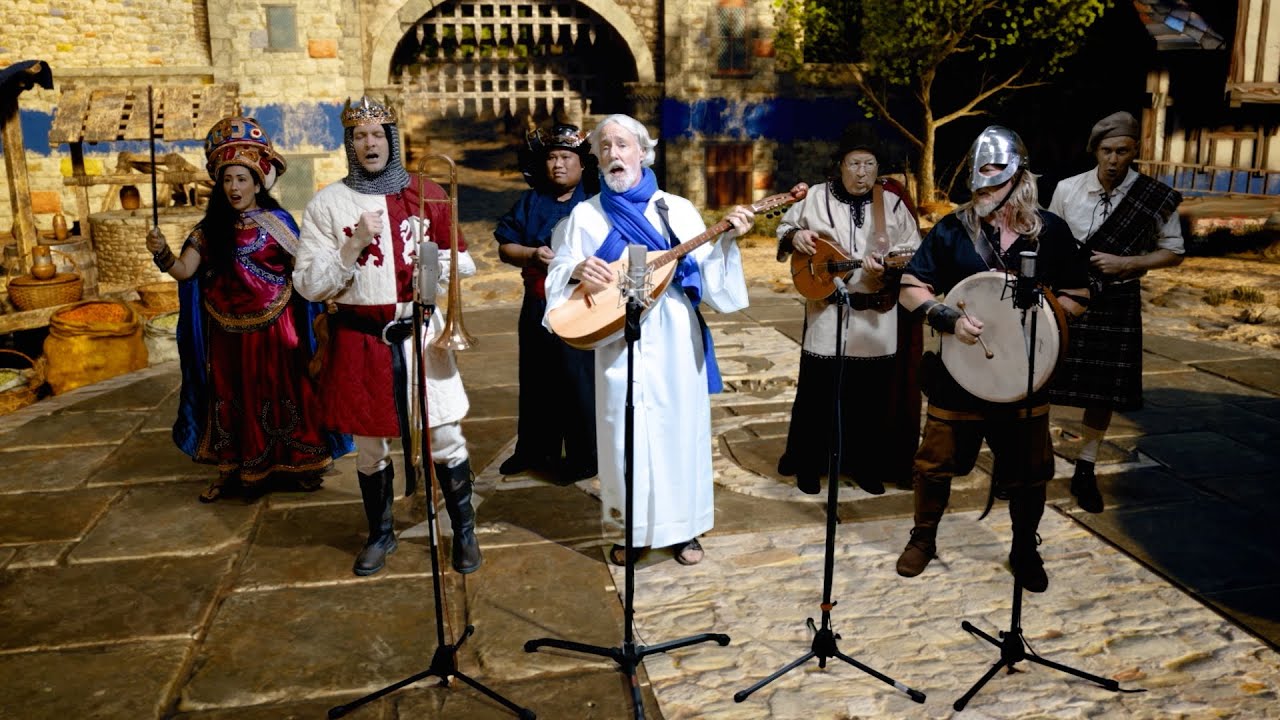 Age of Empires - 25th Anniversary Idle Villagers Musical Performance ...