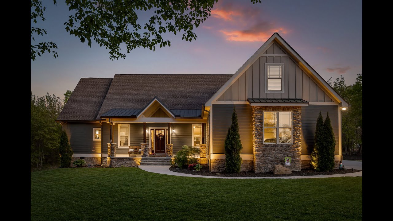 The ULTIMATE Tennessee mountaintop retreat in the prestigious Jasper ...