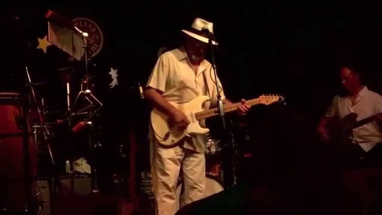 Tom Principato - Walking Blues 7-12-2014 - YouTube