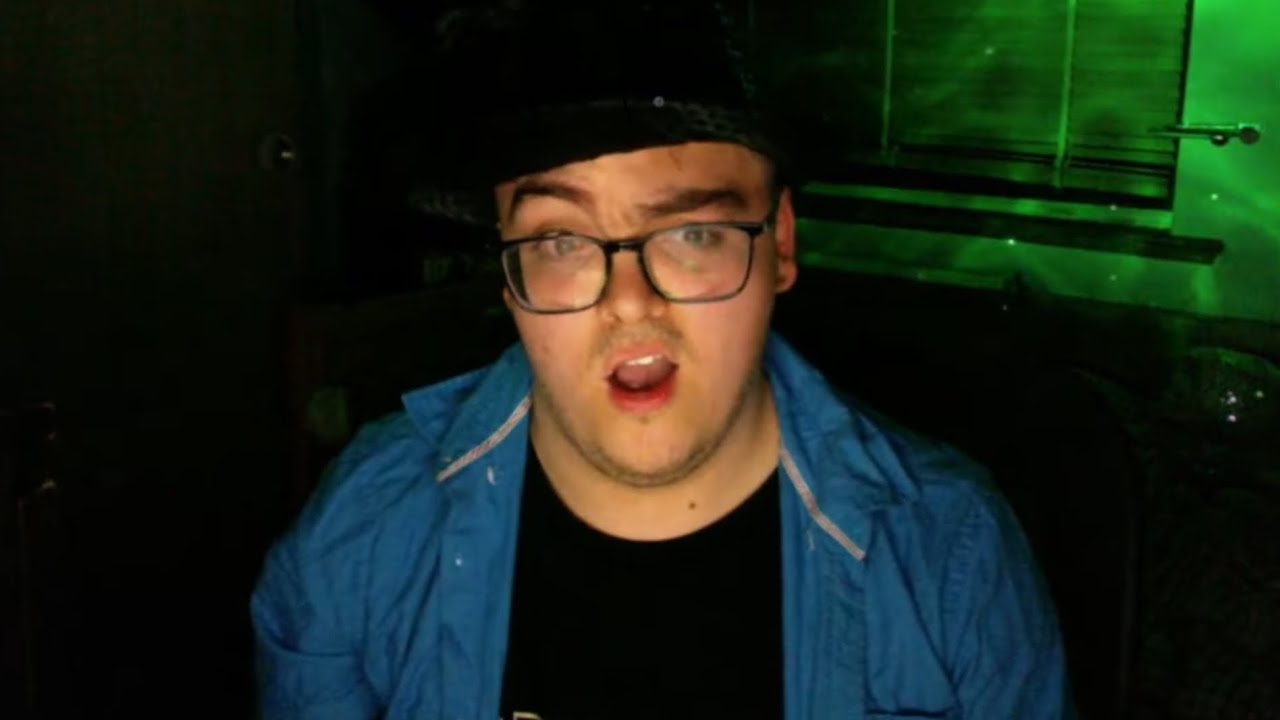 THE FIRST RANDOM STREAM ON THE CHANNEL - YouTube