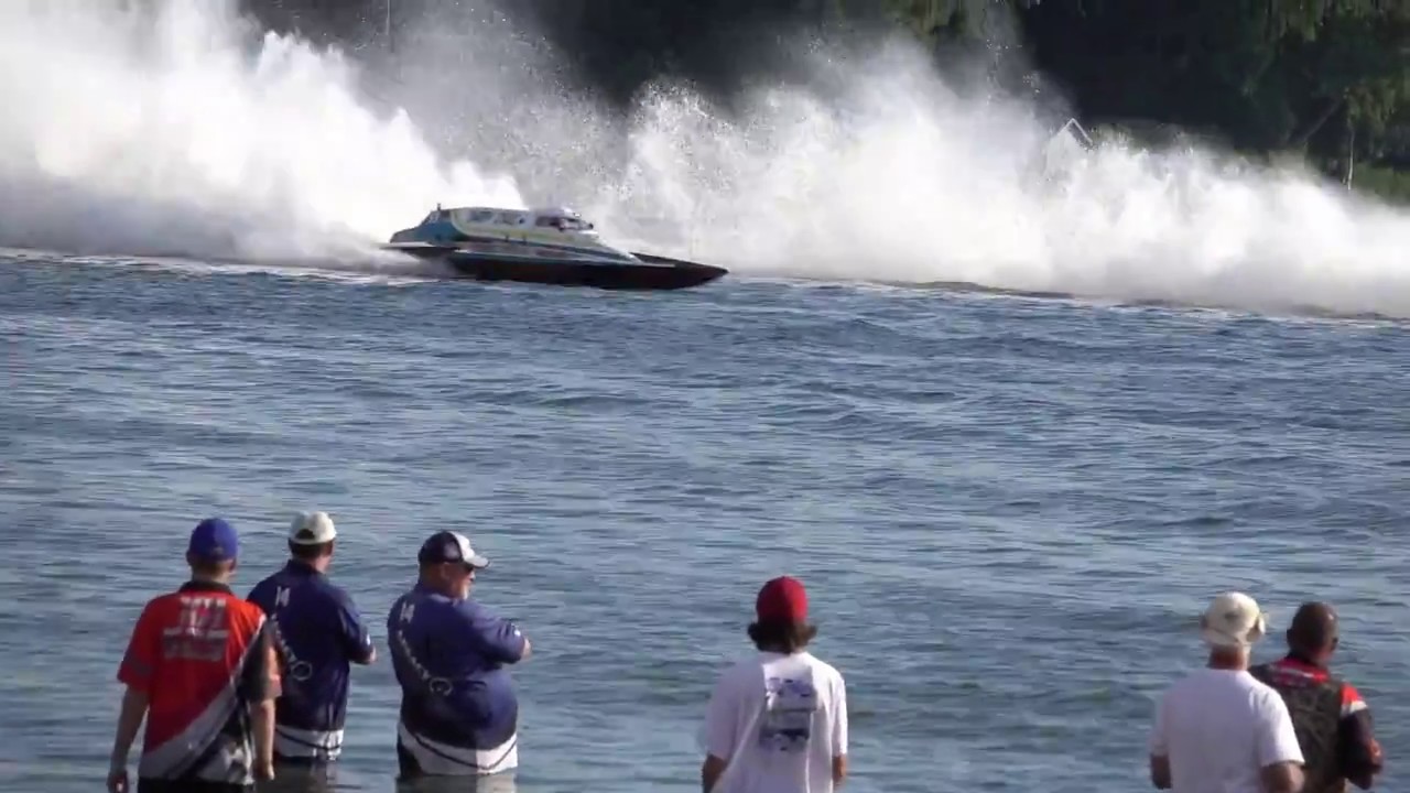 2016 Quake on the Lake - Grand Prix Saturday Final - YouTube