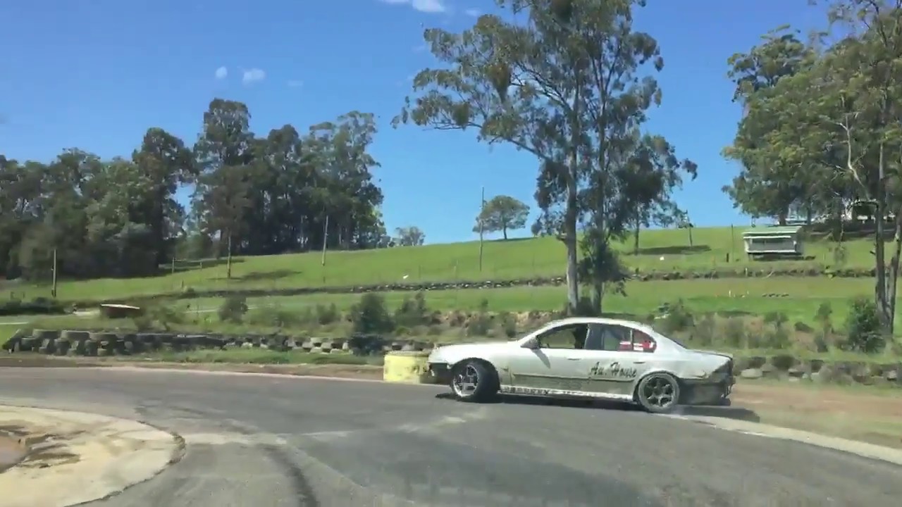 Raw Raleigh Raceway Drift Au Falcon Beater - YouTube