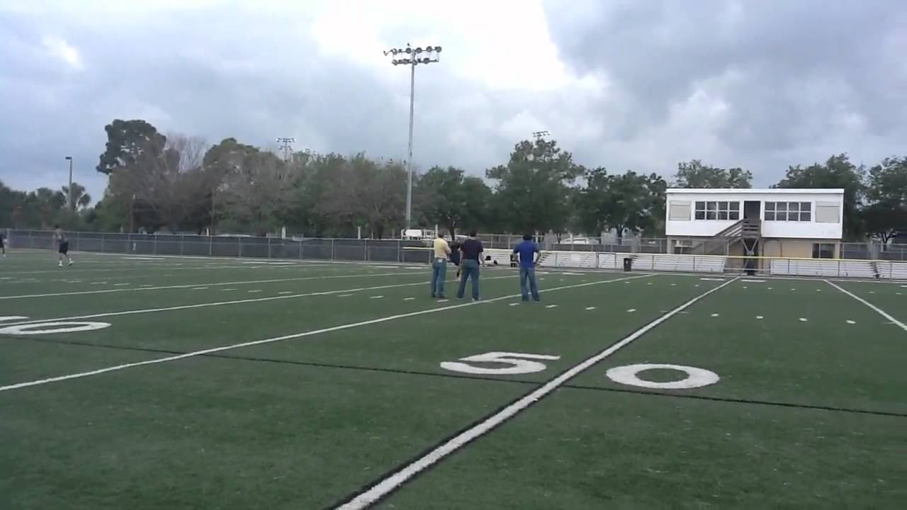 John Paglia 70 yd field goal with Martin Gramaticca - YouTube