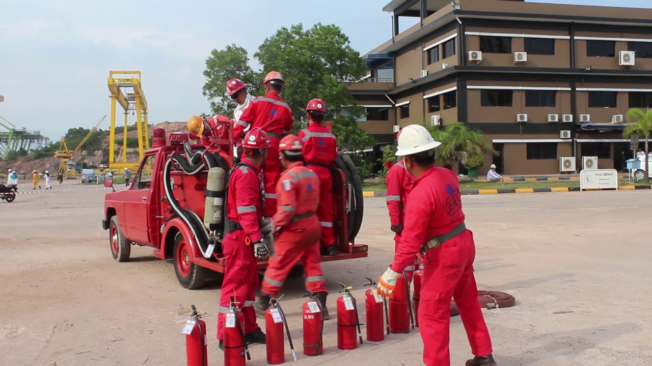 EXERCISE PT BATAMEC SHIPYARD - YouTube