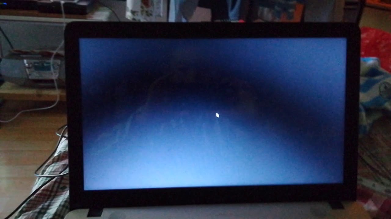 How to fix Windows 10 black screen problem - YouTube