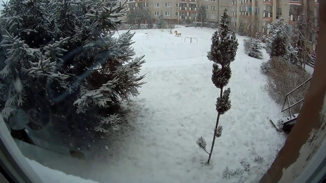 Snow | Slow motion | Firefly 7s - YouTube