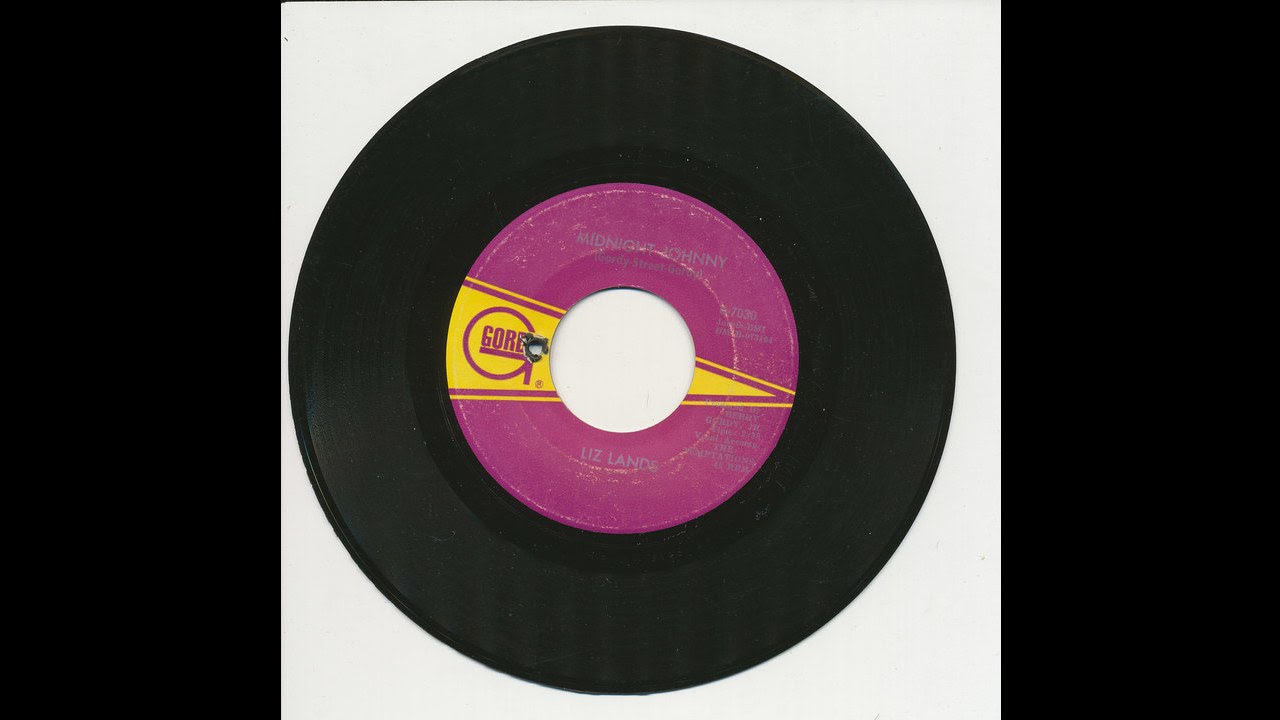 Liz Lands - Midnight Johnny - Gordy 7030 - YouTube