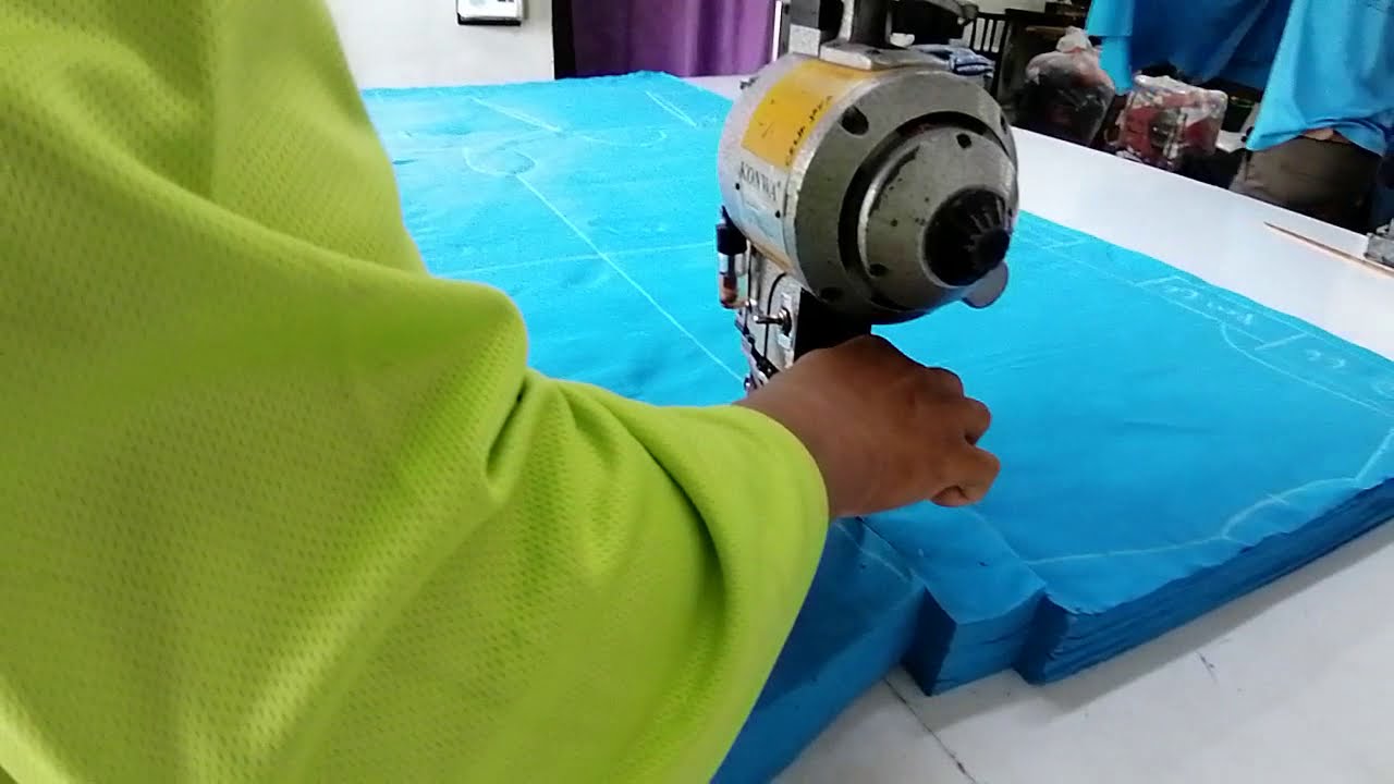 Mesin potong kain - YouTube