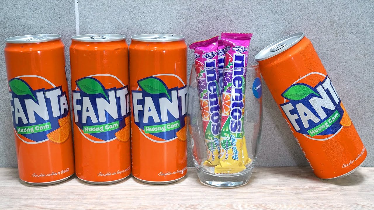 Unbox and pour Fanta and make experiment with Mentos [Toy ASMR] - YouTube