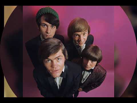 THE MONKEES SHE MAKES ME LAUGH - YouTube