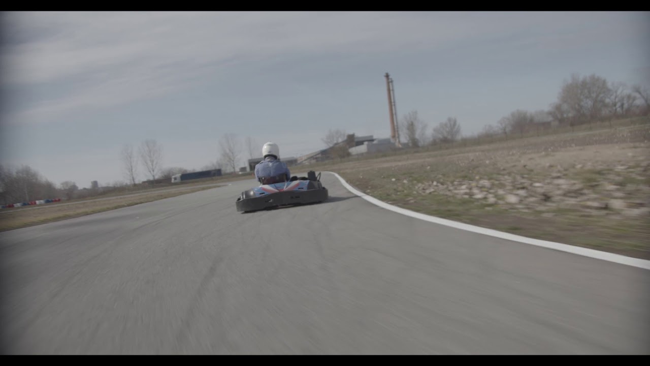 Kartland Ada Huja Karting Centar - Karting Beograd Slowmotion - YouTube