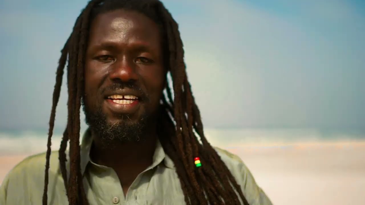 jahmilk _ walk in Jah Light / No war riddim - YouTube