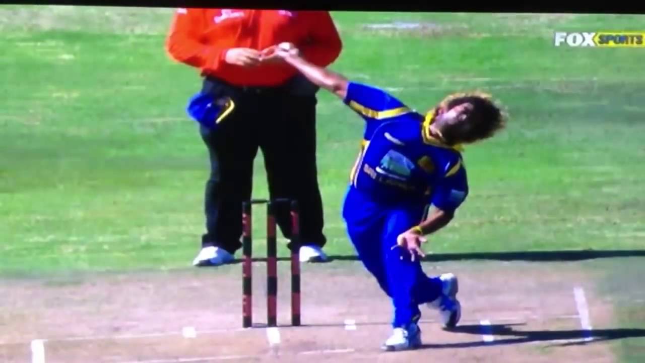 Lasith Malinga Bowling Action - YouTube