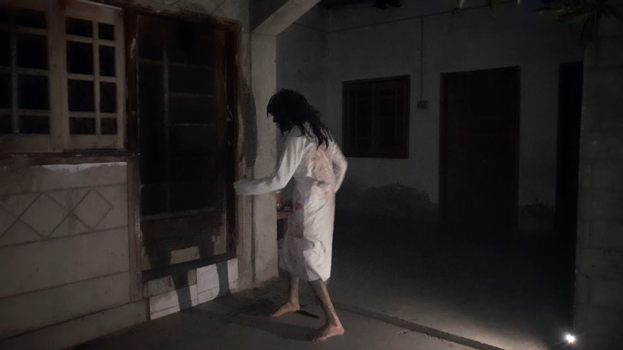 Lock the zombie in the room - Horror short film - YouTube