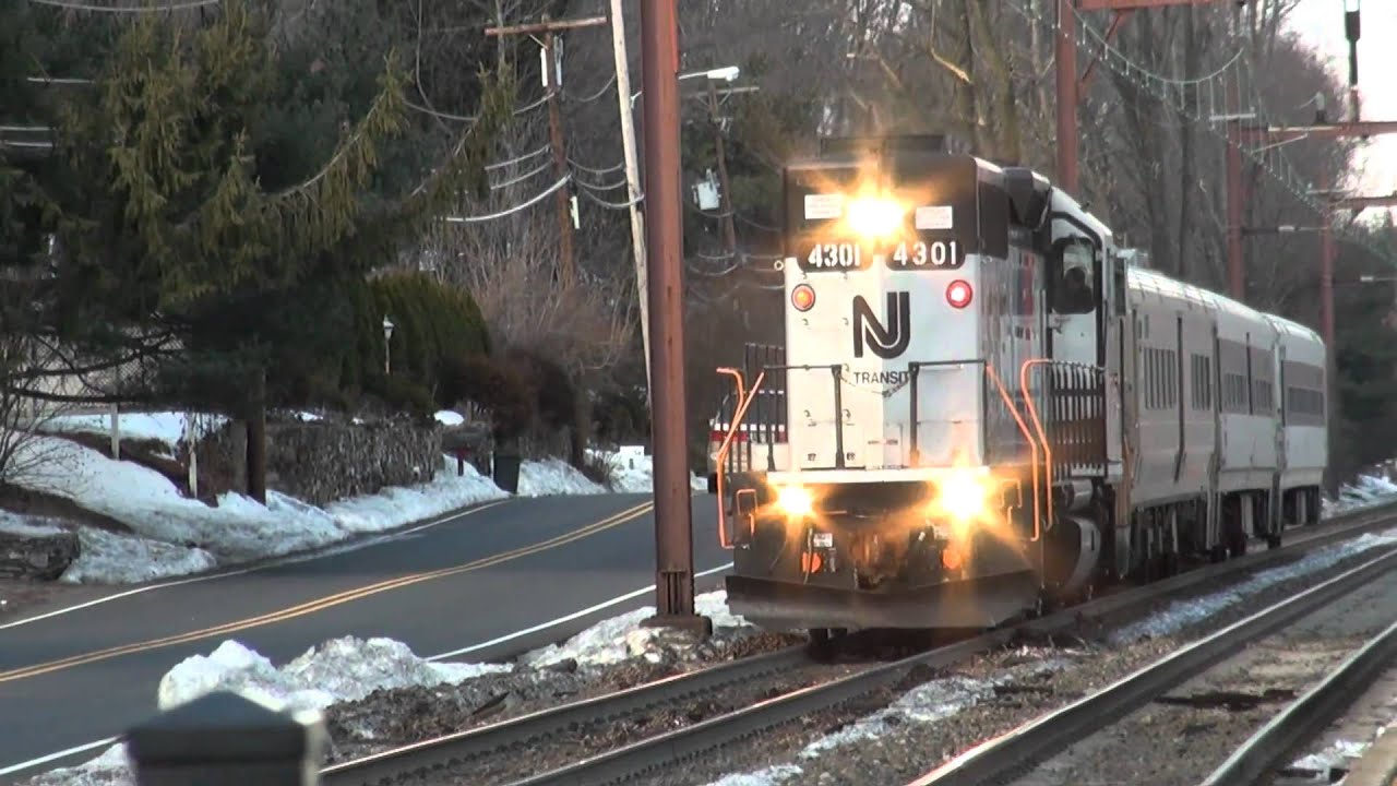 Nice NJ Transit Equipment Move With NJT GP40-2 #4301 Through Mt Tabor ...