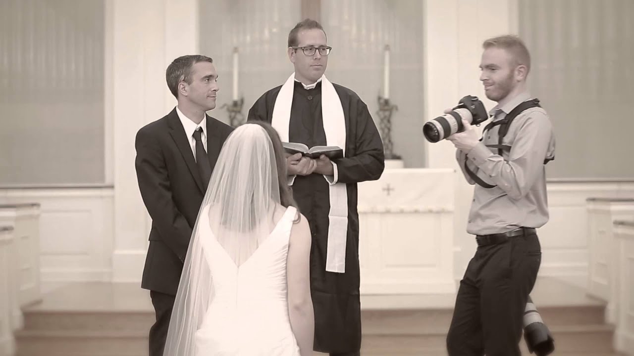 The "Obtrusive" Photographer - YouTube