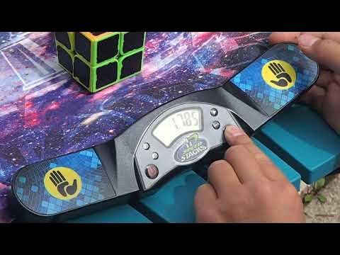 How to use G4 stackmat timer - YouTube