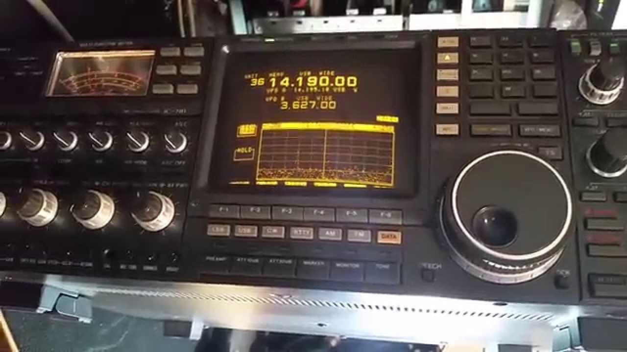 IC-781 receive - YouTube