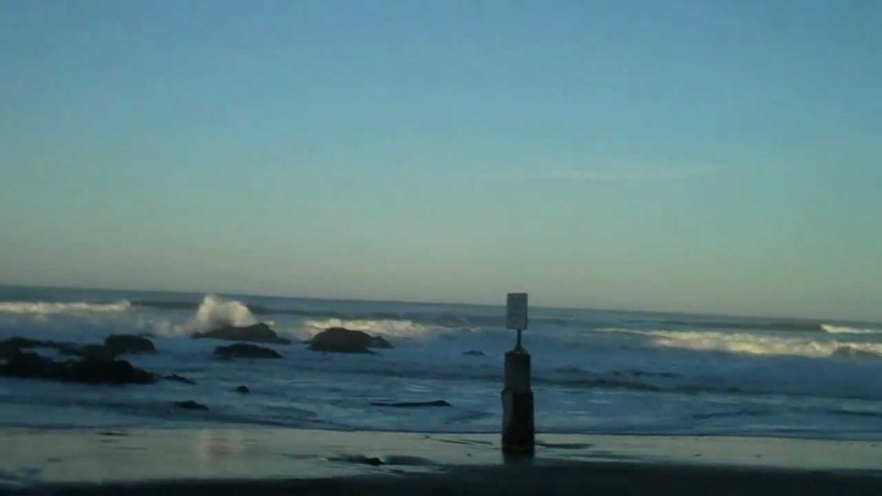 Driving Onto Beach Lincoln City Oregon Coast at 15th Street - YouTube
