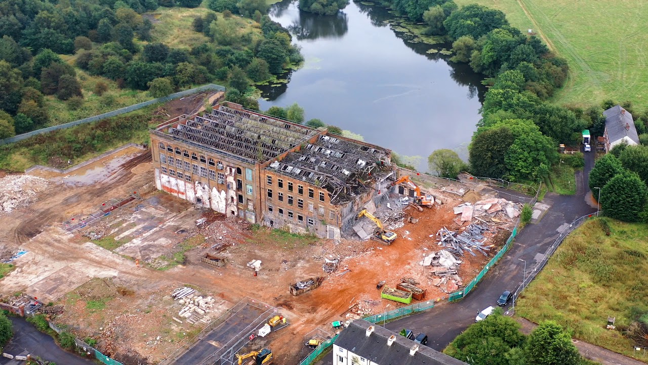 Penwortham Mill, home to Vernon Carus, demolition clip. - YouTube