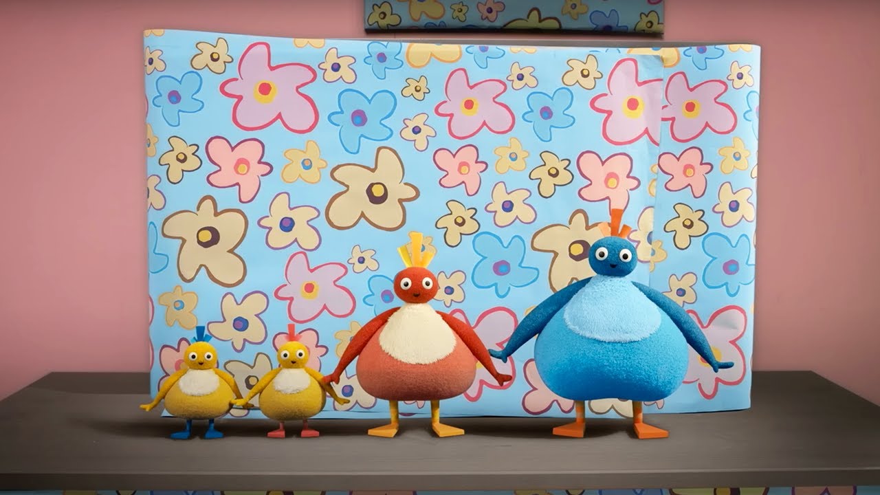 Twirlywoos - Wrapping Gifts! | WildBrain First Steps | Fun-filled ...