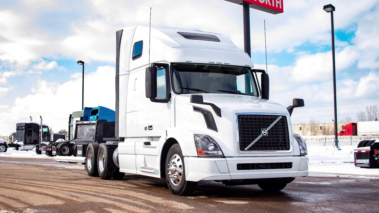2018 White Volvo VNL64T670 Trade Package - YouTube