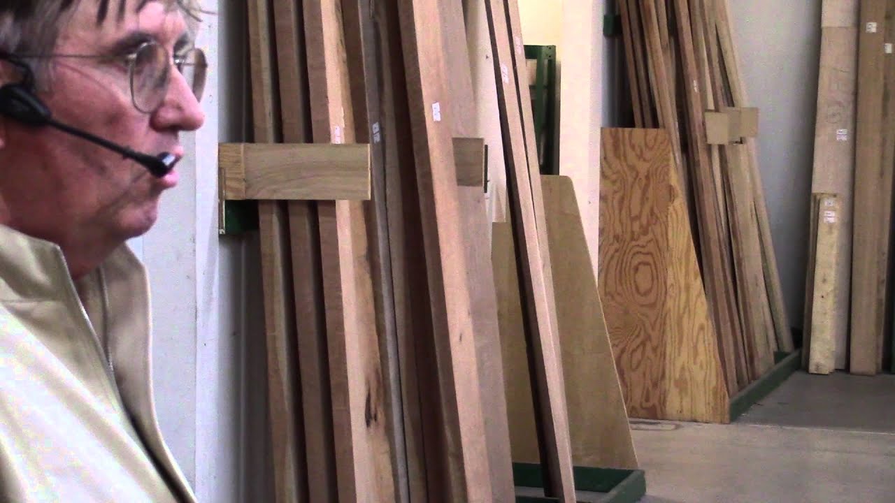 Ray Cole demonstrates techniques learned at David Ellsworth class - YouTube