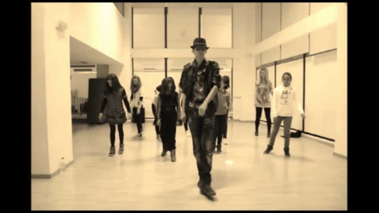 Britney Spears - Scary - Special Halloween Choreo by Alex Robles - YouTube