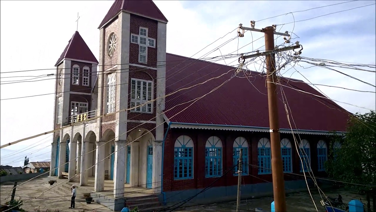 Traveling to Hakha, Chin State in rainy season - YouTube