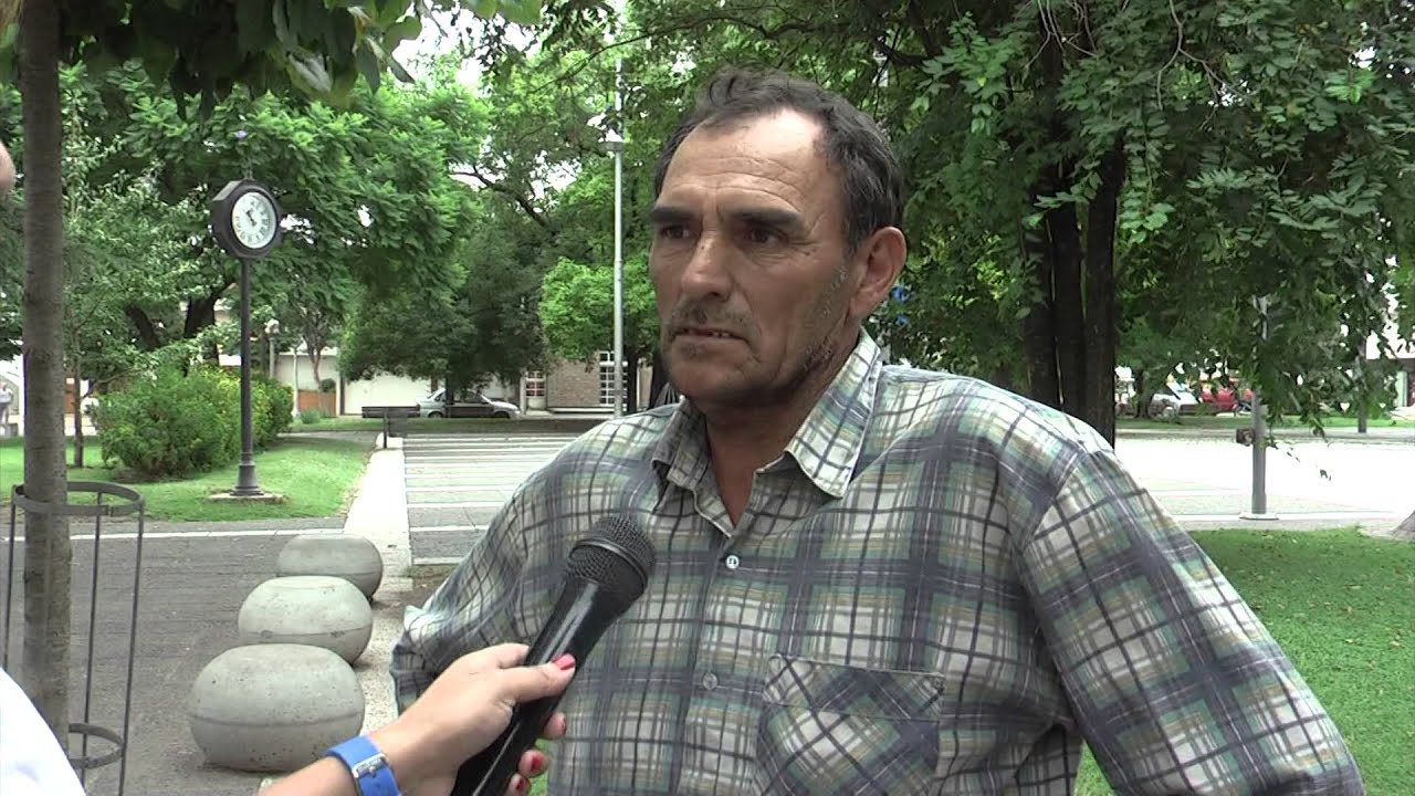 DESALOJO FLIA. RAMON LEON - YouTube