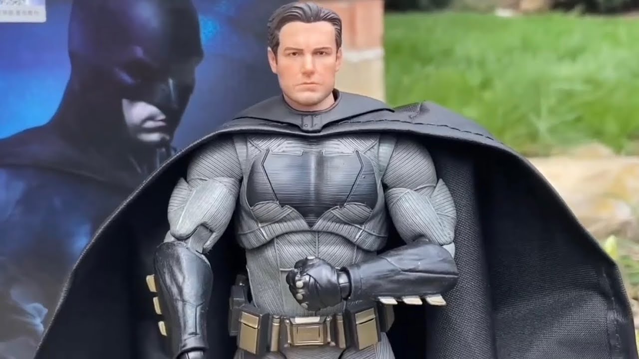 New Batman Bvs action figure Fond Joy quick look available at Titan ...