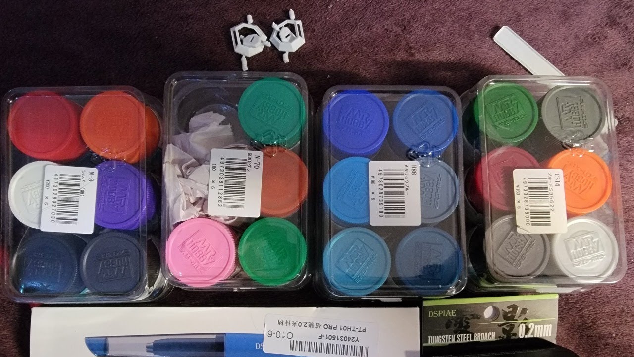 Saturday night spooning (airbruush,)with chat - YouTube