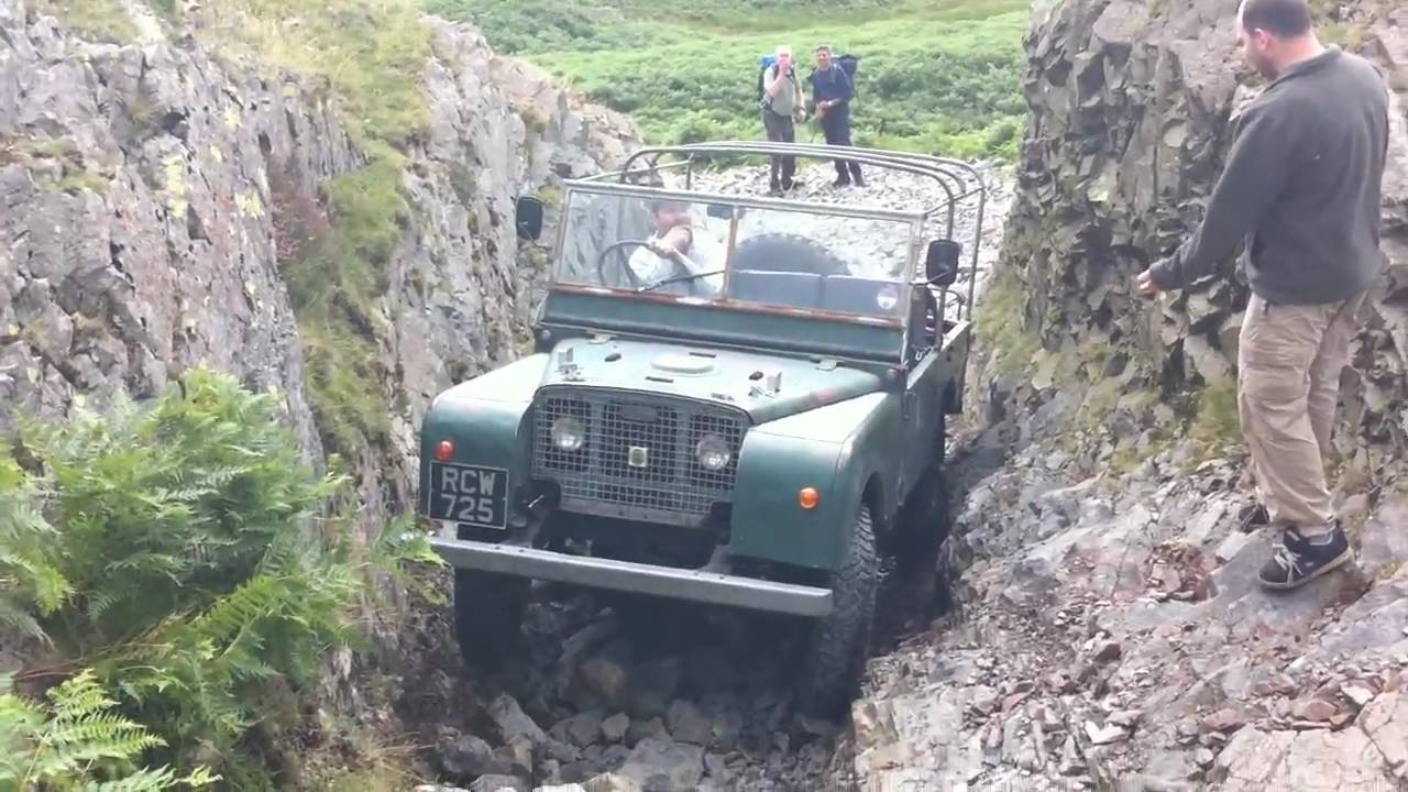 Series 1 80" Land Rover into the rock cutting on Walna Scar - YouTube