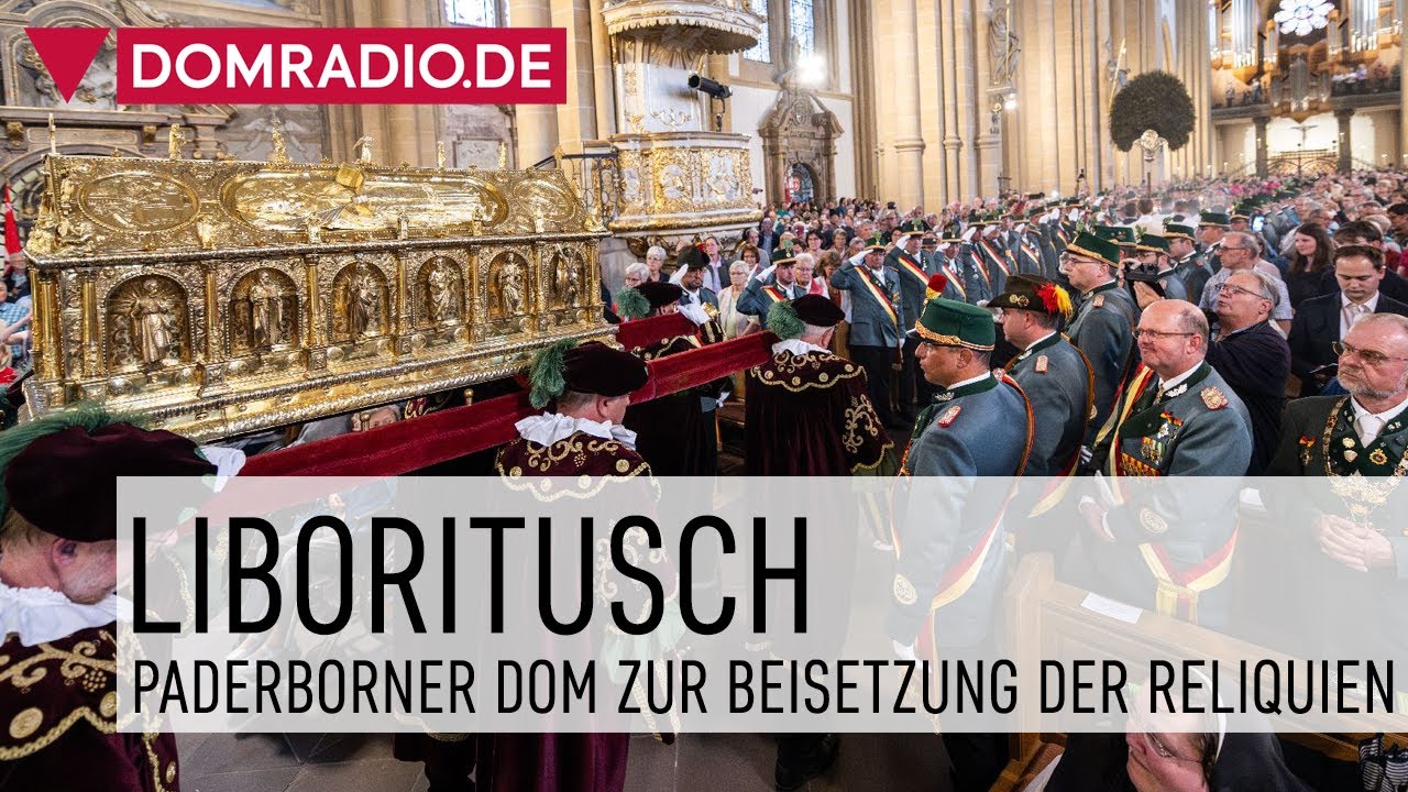 Libori-Tusch der Bläser im Paderborner Dom bei der Beisetzung der Reliquien zum Libori-Fest 2023 ...